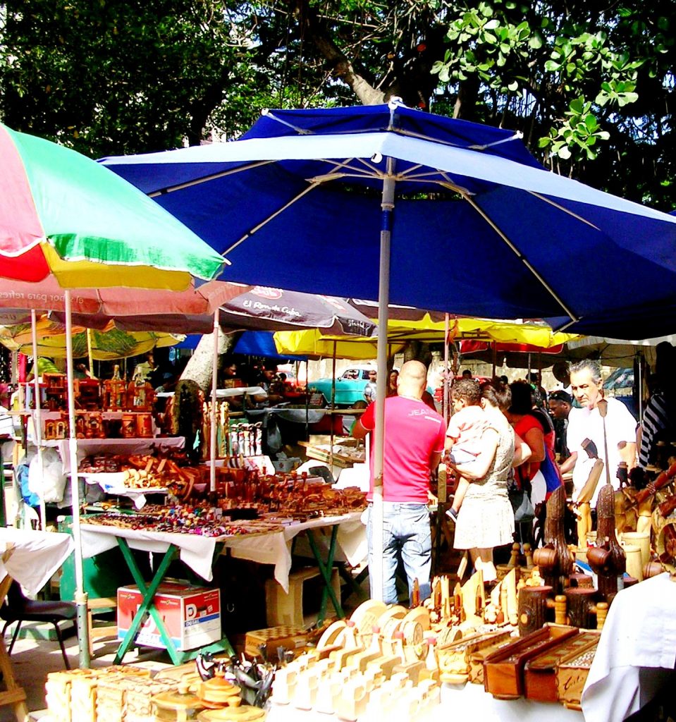 | CUBA’S ECONOMIC CRISIS IS SPURRING MUCH-NEEDED ACTION ON REFORMSThe ...